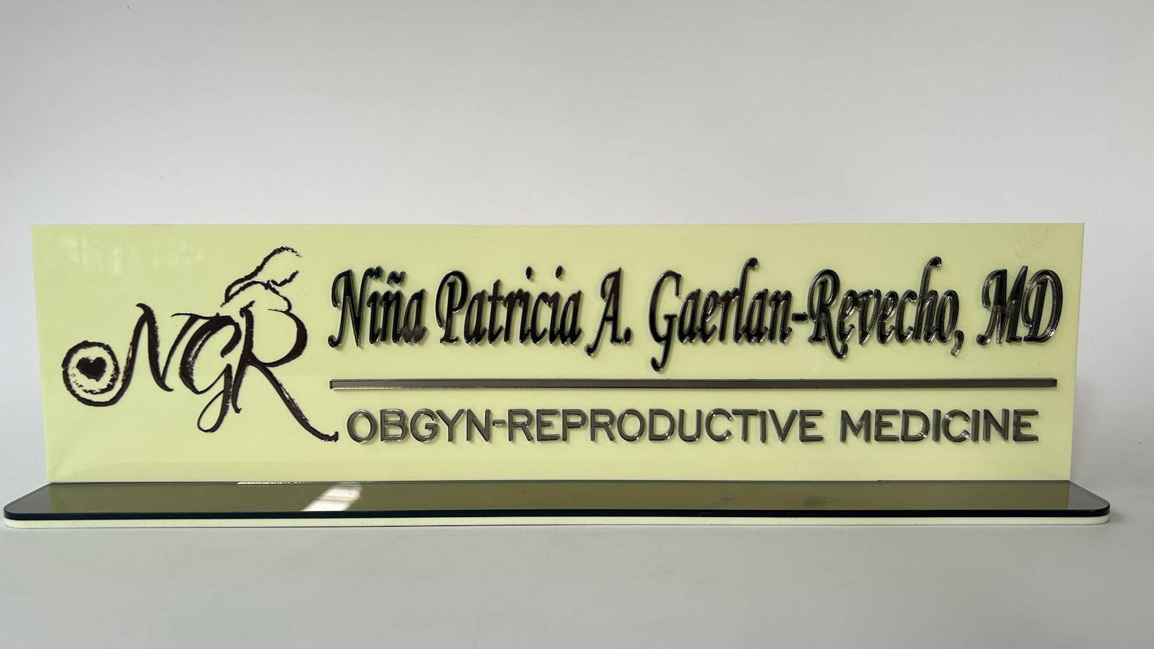 Custom Acrylic Desk Name Plate – Personalized Office Name Sign for Pro ...