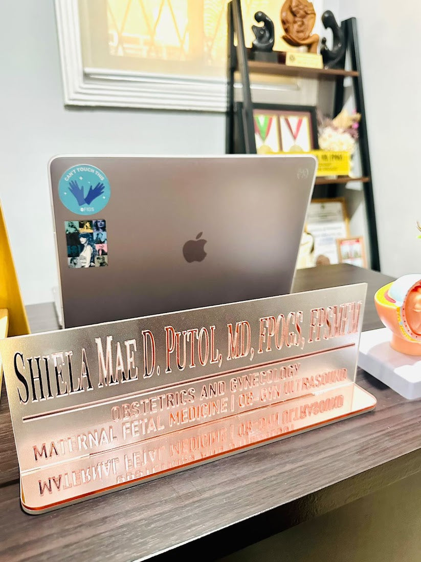 Custom Acrylic Desk Name Plate – Personalized Office Name Sign for Pro ...